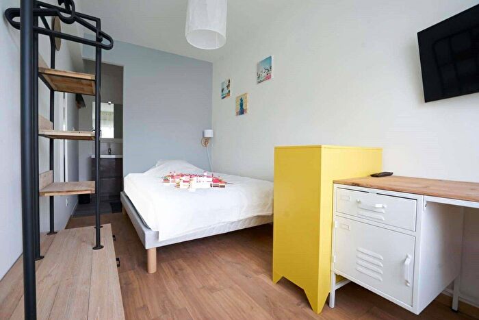 Appartement 1 pièce à Barbâtre-Saint Remy-Verrerie, Reims, à louer