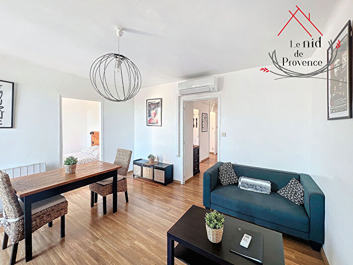 Appartement à vendre - Avignon, Blanchissage - 3 pièces - 2 chambres