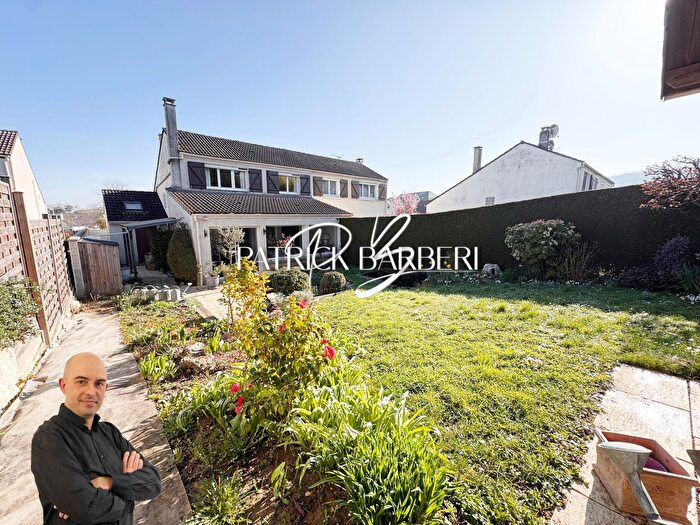 Maison à vendre - Menucourt - 6 pièces - 3 chambres