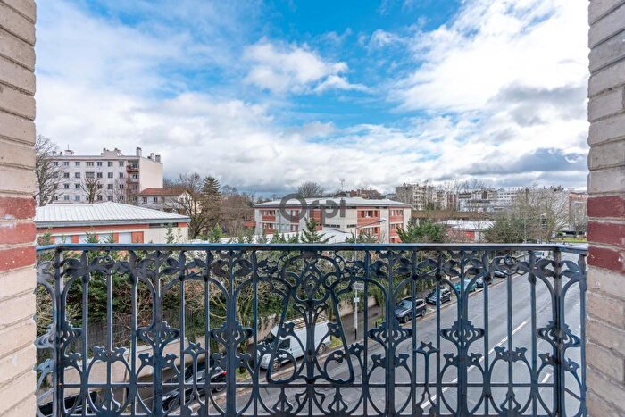 Appartement à vendre - Joinville-le-Pont, Europe - 2 pièces - 1 chambre