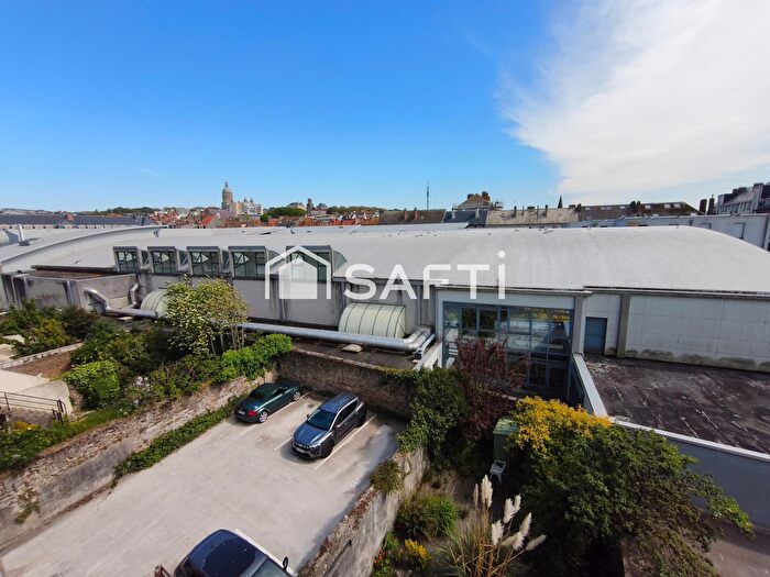 Appartement à vendre - Boulogne-sur-Mer, Saint-Pierre - 2 pièces - 1 chambre