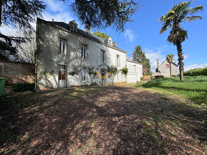 Maison à vendre - Coulonges-sur-lAutize - 6 pièces - 3 chambres