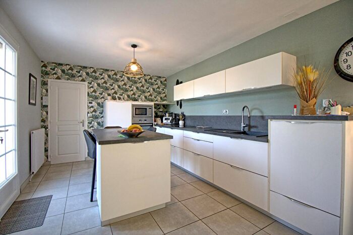 La Meignanne : Maison 7 pièces à vendre