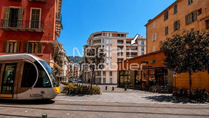 Appartement 3 pièces à Nice, Garibaldi, à vendre