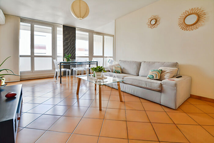 Appartement à vendre - Villeurbanne, République, Tolstoi - 4 pièces - 3 chambres