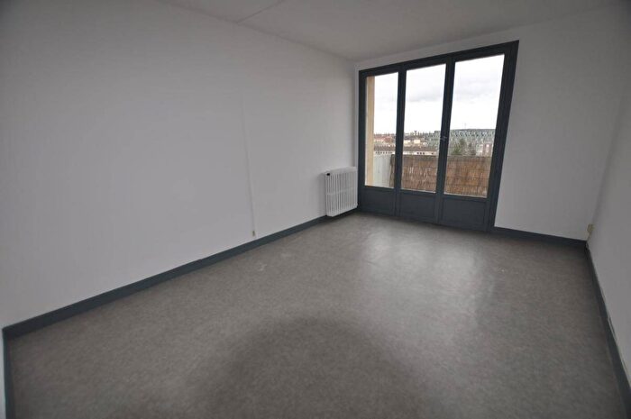 Appartement à louer - Bellevue-Charreaux, Chalon-sur-Saône - 3 pièces - 2 chambres