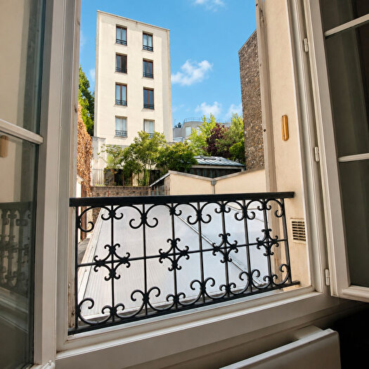 Paris 20ème, Belleville : Appartement 1 pièce à vendre