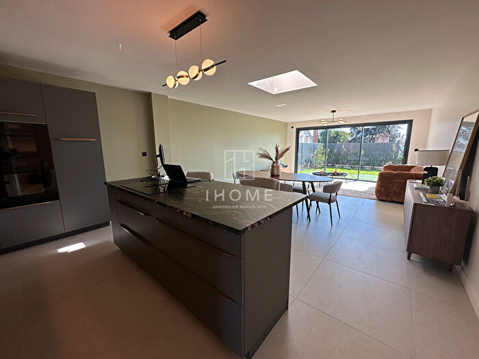 Maison à vendre - Le Mans, Prémartine, Jardin des Plantes - 6 pièces - 4 chambres