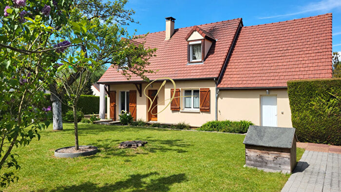 Maison 6 pièces à Maintenon, à vendre