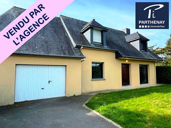 Maison à vendre - Romillé - 6 pièces - 4 chambres