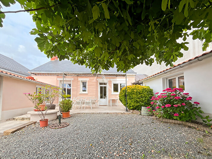 Challans, Centre-ville - Maison 3 pièces à vendre