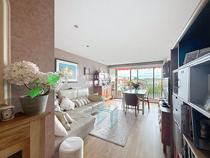 Appartement à vendre - Joinville-le-Pont - 3 pièces - 2 chambres