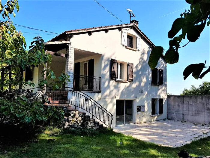 Maison à vendre - Villeneuve-sur-Lot, Zone rurale Nord - 12 pièces - 5 chambres