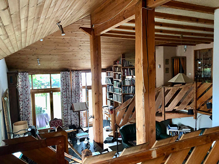 Maison 8 pièces à Clermont-Ferrand, Cotes de Clermont, à vendre