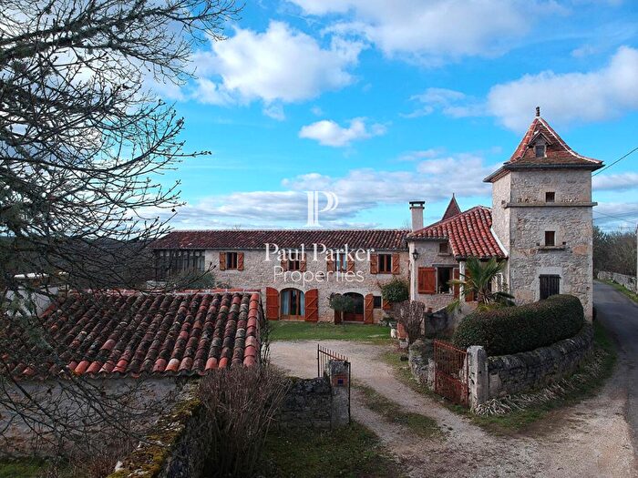 Maison à vendre - Lalbenque - 9 pièces - 4 chambres