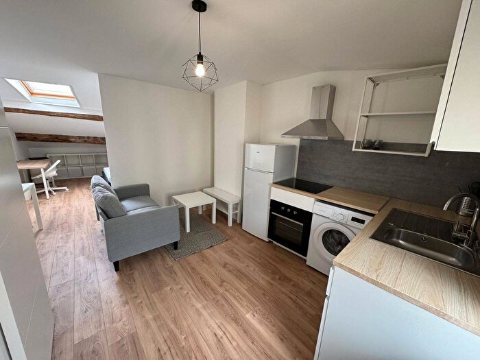 Appartement 1 pièce à louer à Béziers