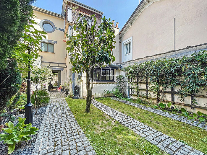 Maison à vendre - Le Perreux-sur-Marne, Prairie de Nogent, Parclairs - 5 pièces - 3 chambres