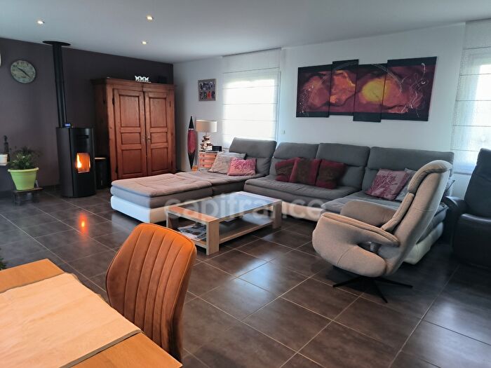 Maison à vendre - Pisany - 4 pièces - 2 chambres