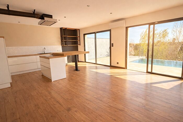 Maison à vendre - Bellegarde - 4 pièces - 3 chambres