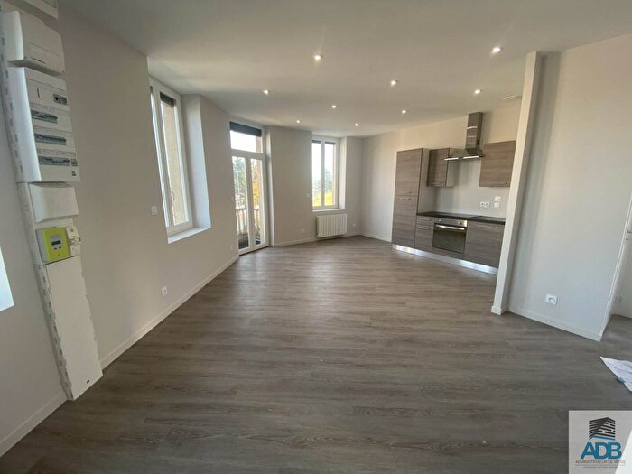 Appartement à louer - Riorges - 3 pièces - 2 chambres