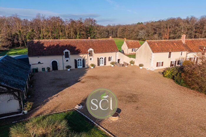 Maison à vendre - Couddes - 8 pièces - 5 chambres