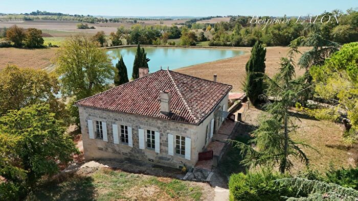 Maison 4 pièces à louer - Francescas