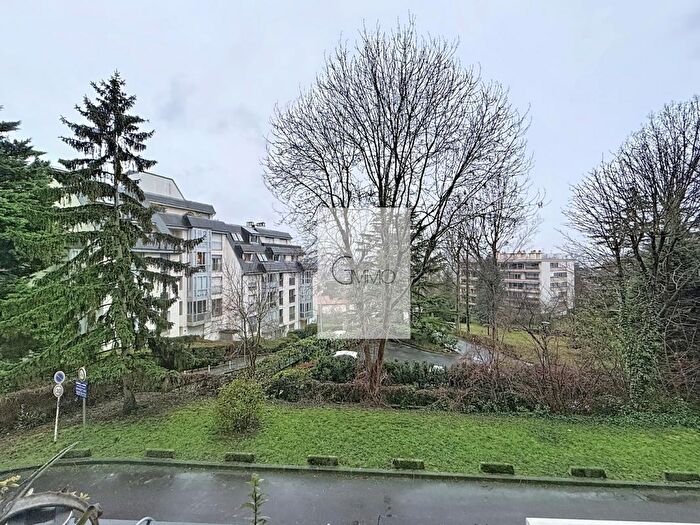 Appartement à vendre - LHaÿ-les-Roses, Centre-ville - 3 pièces - 2 chambres