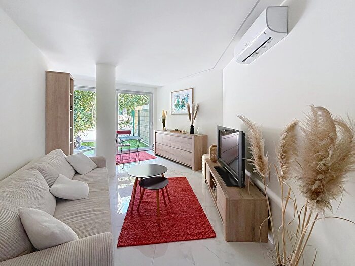 Appartement à vendre - Nice, Fabron - 1 pièce