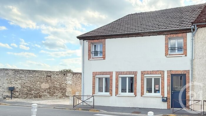 Maison à vendre - Montmirail - 4 pièces - 2 chambres