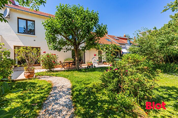 Nantes, Longchamp, Rond-Point de Rennes, Perverie, Américains : Maison 5 pièces à vendre