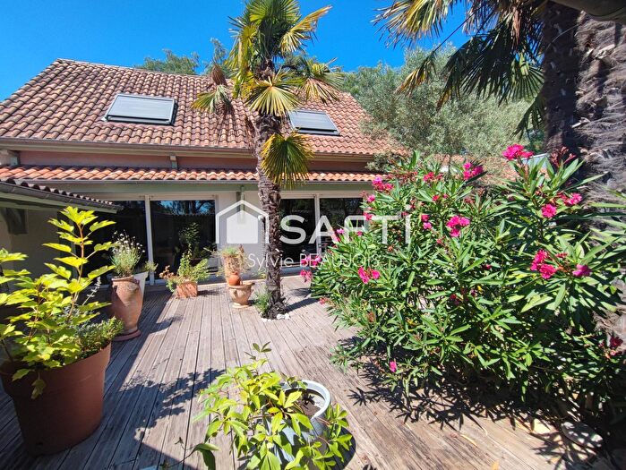 Maison à vendre - Creysse - 7 pièces - 3 chambres