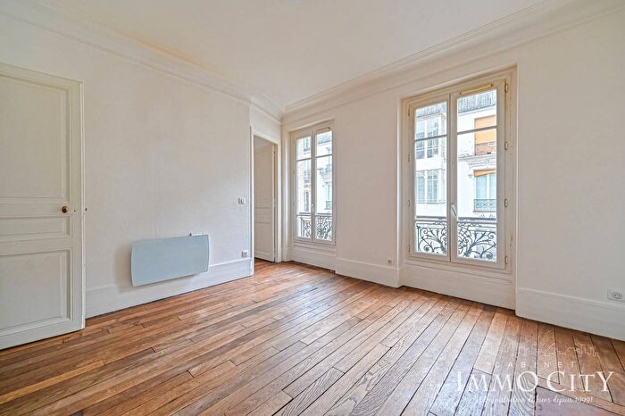 Appartement 2 pièces à La Fourche-Guy Môquet, Paris 17ème arrondissement, à louer