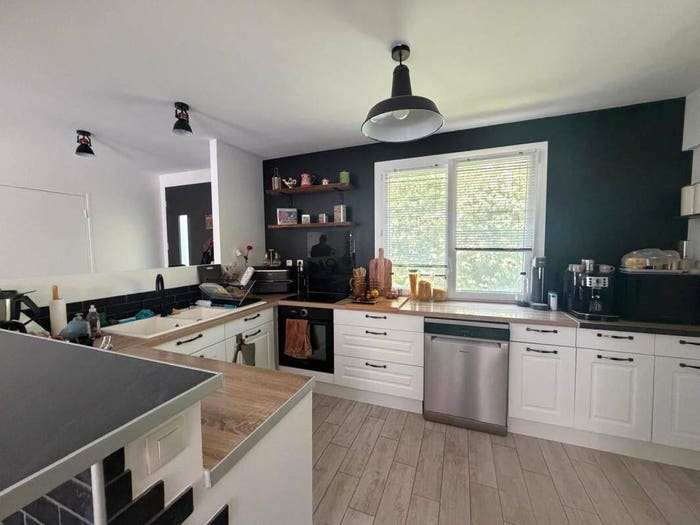 Maison 5 pièces à louer à La Saulce