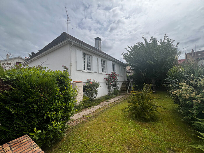 Maison à vendre - Meaux, Saint-Nicolas, Foch - 5 pièces - 3 chambres