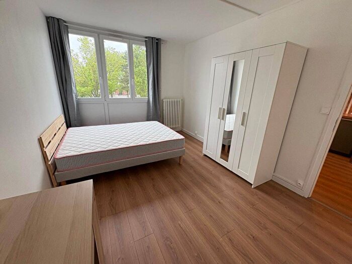 Appartement 1 pièce à Espoir et Avenir-Le Nautilus-Colvert-Berlioz-Amiens Nord Ouest, à louer