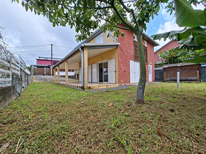 Maison à vendre - Le Tampon, Bras de Pontho - 4 pièces - 3 chambres