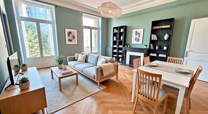 Cahors, Centre-ville : Appartement 4 pièces à vendre