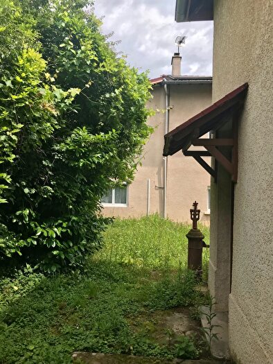 Maison 4 pièces à Collonges-au-Mont-d'Or, à vendre