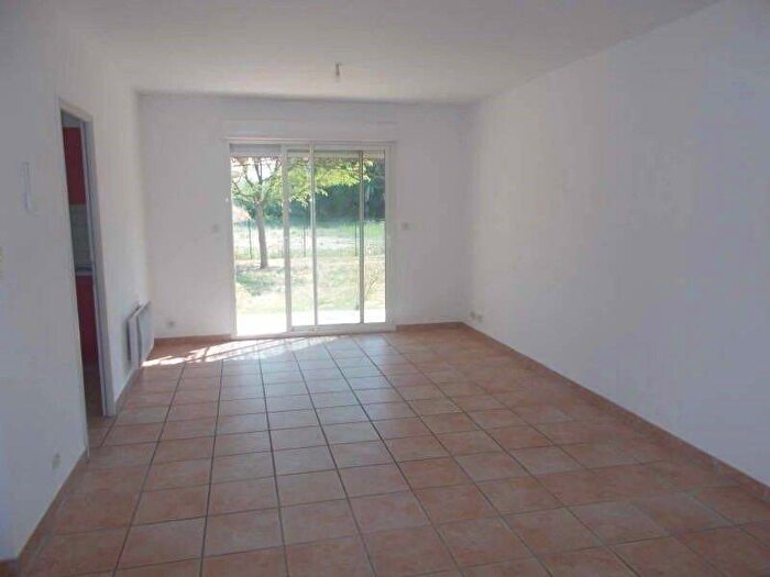 Vallabrègues - Maison 3 pièces à louer