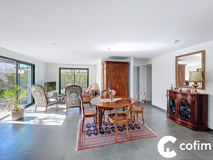 Appartement à vendre - Lons - 4 pièces - 3 chambres