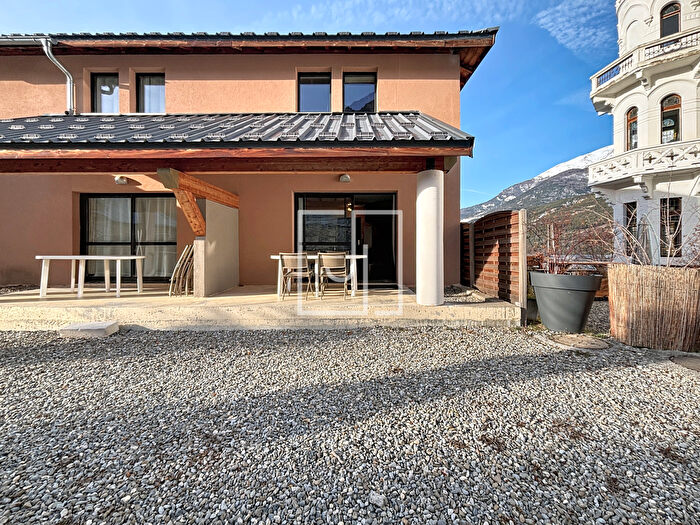 Appartement à vendre - Jausiers - 3 pièces - 2 chambres