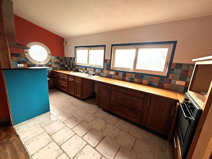 Maison à vendre - Tulle - 5 pièces - 4 chambres