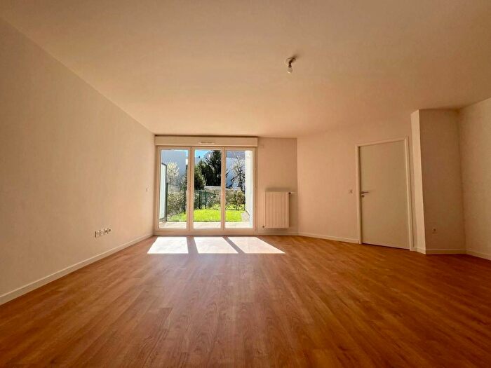 Appartement à louer - Chennevières-sur-Marne, Le Bois lAbbé - 2 pièces - 1 chambre