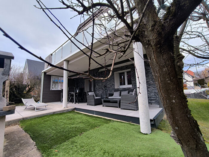 Maison à vendre - Mulhouse, Haut-Poirier - 5 pièces - 3 chambres