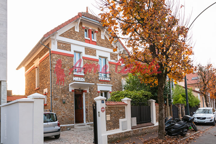 Maison à vendre - Saint-Maur-des-Fossés, Vieux-Saint-Maur - 6 pièces - 4 chambres