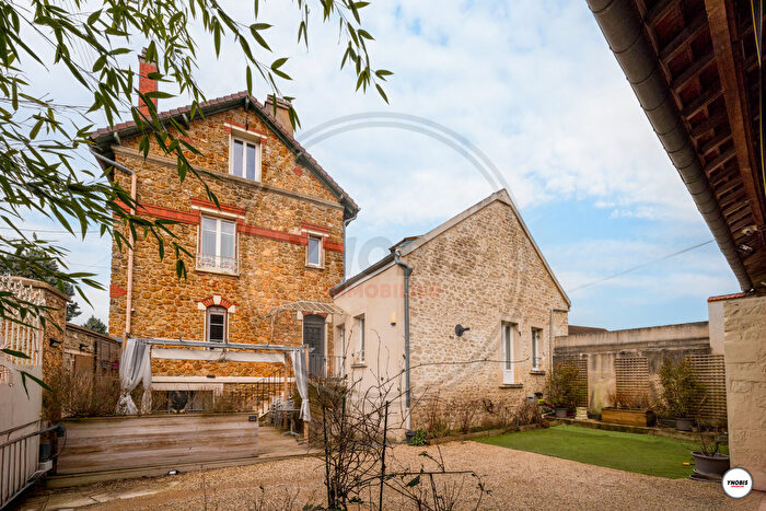 Maison 13 pièces à vendre à Bouafle