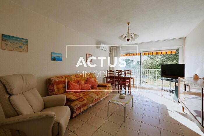 Appartement à vendre - Salon-de-Provence, Canourgues - 4 pièces - 3 chambres