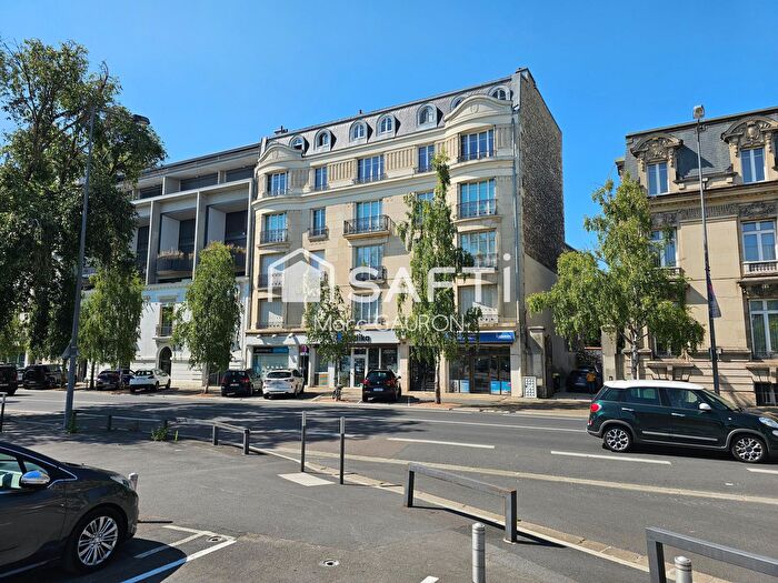 Appartement à vendre - Reims, Barbâtre - 4 pièces - 2 chambres