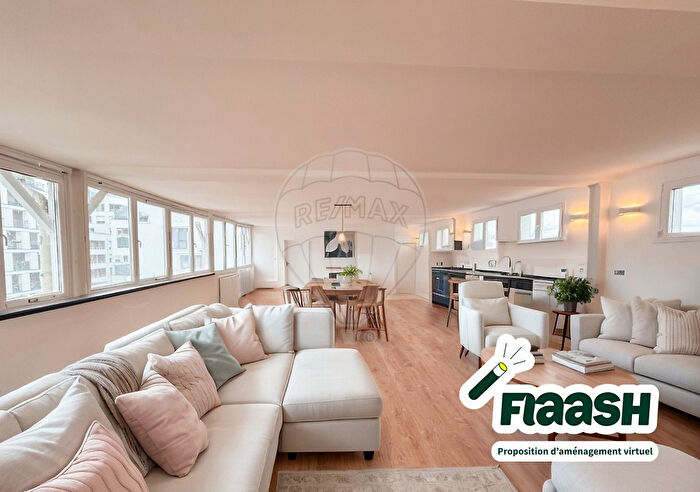 Appartement à vendre - Saint-Denis, La Plaine Saint-Denis - 4 pièces - 3 chambres