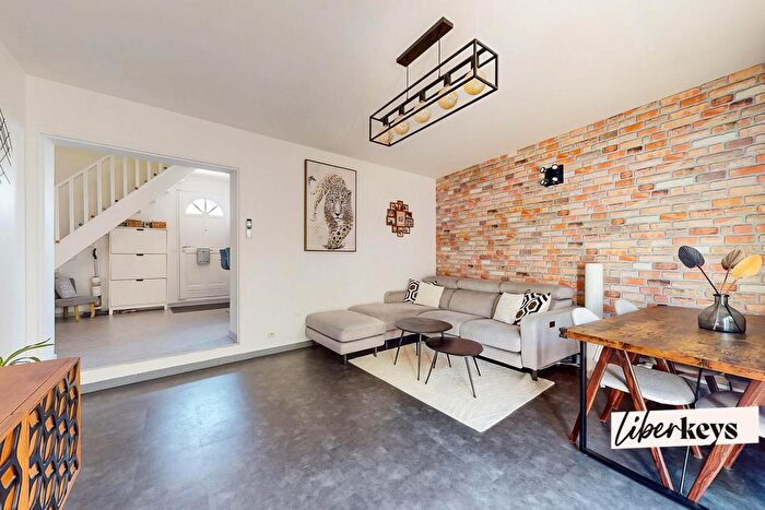 Nanterre, Centre-ville : Maison 4 pièces à vendre